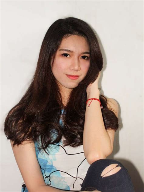 Cory Model Dari Jakarta Utara Elwa