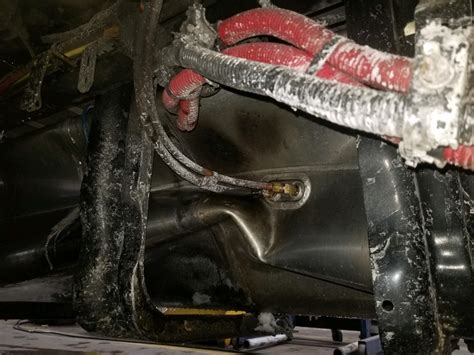 Customer States To Check The Fuel Straps They Seem Looseive Heard