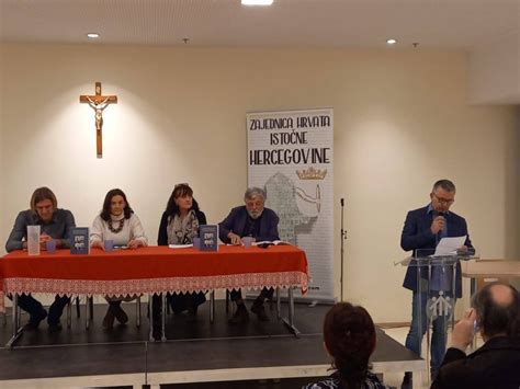 Predstavljanje Knjige Hrvatski Jezikoslovci Krsto Spalatin Slavko Pavešić Stjepan Krešić I