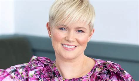 Cecelia Ahern Unveils Latest Book Paper Heart