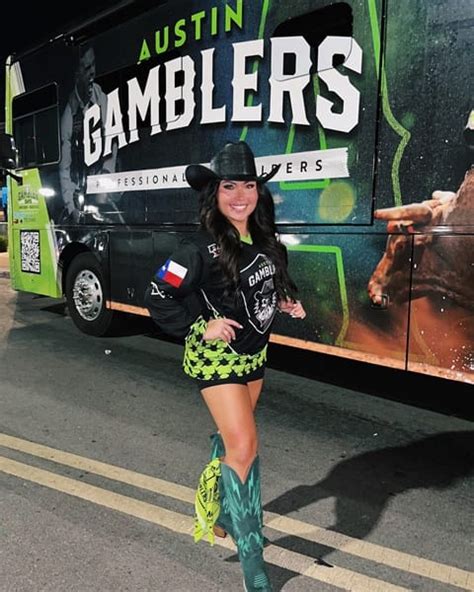 Kendall Levin A Life Beyond The Spotlight Brandons Restaurant