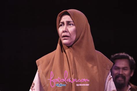 2019 11 Asiah Samiah Fotolawa
