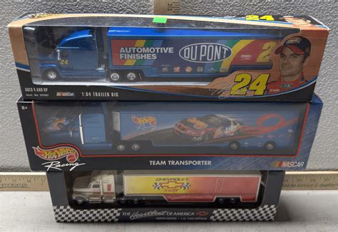 Nascar Hot Wheels Team Transporter Collectibles Sherwood Auctions