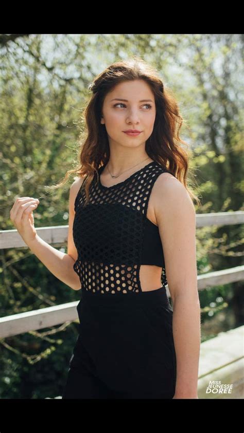 Laurane M Female Model Profile Liège Liège Belgium 32 Photos