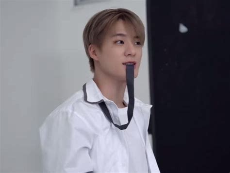 Radison Crisco Senja Itu Setelah Berdamai Dengan… By Gadiskuta Medium