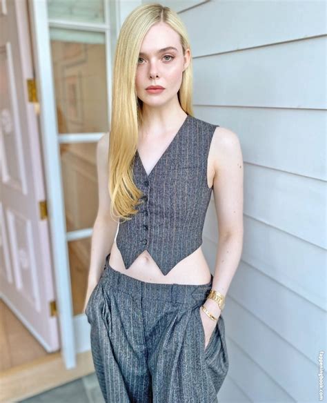 Elle Fanning Nude The Fappening Photo 4096684 Fappeningbook