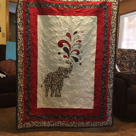 Miss Elly Phant Quilt Quiltsby Me