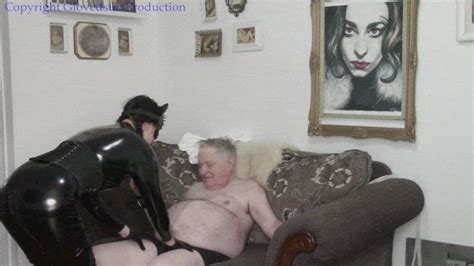 Catwoman Tickling Glovedsub Part 2 Mp4 Full Hd 1080p Starring