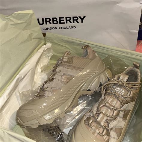 Burberry Trainers Uni Sex Size 65 Comes With Box Depop
