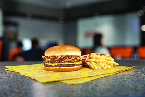 Whataburger Unveils New Limited Time Chili Cheese Burger