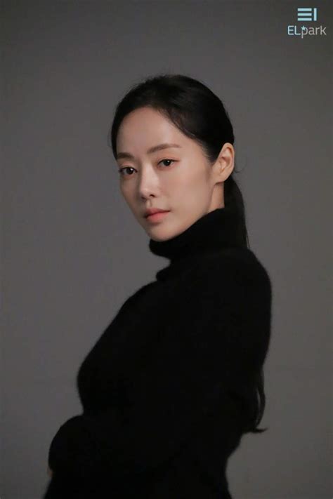 Yoon Ah Jung Picture 윤아정 Hancinema