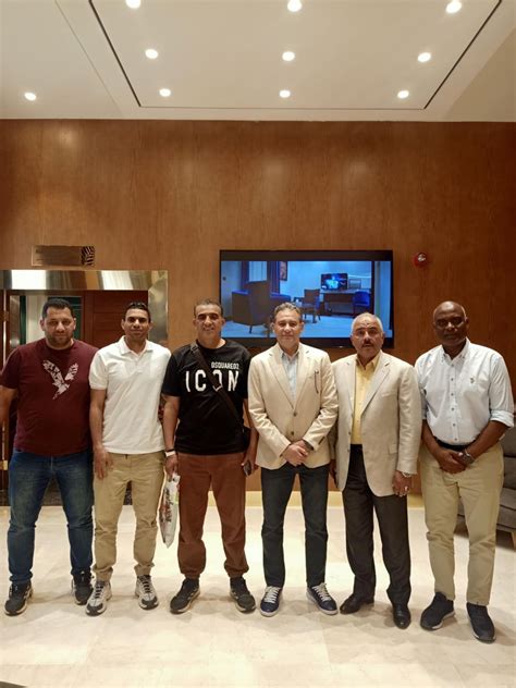 التحدى الليبي يكرم خالد جلال وجهازه بعد نهاية الموسم اليوم السابع