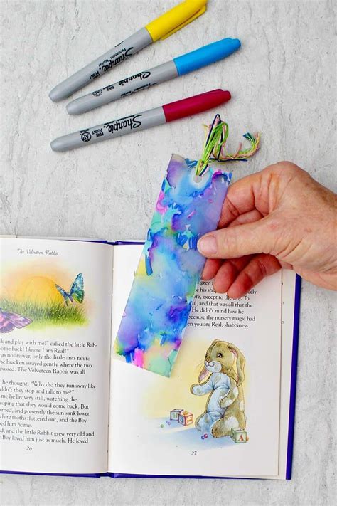 Diy Bookmarks Using Sharpie And Alcohol On Plastic Welcome To Nanas