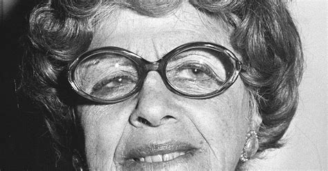 ‘junge Komm Bald Wieder Is Een Bijzonder Lied Voor Dora 88 Mijndg