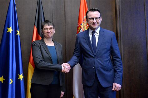 Petar PetkoviĆ Na Sastanku Sa Anke Konrad