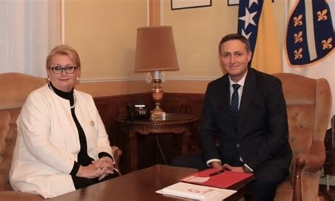 Član Predsjedništva Bih Dr Denis Bećirović Razgovarao S Ministricom Vanjskih Poslova Bih