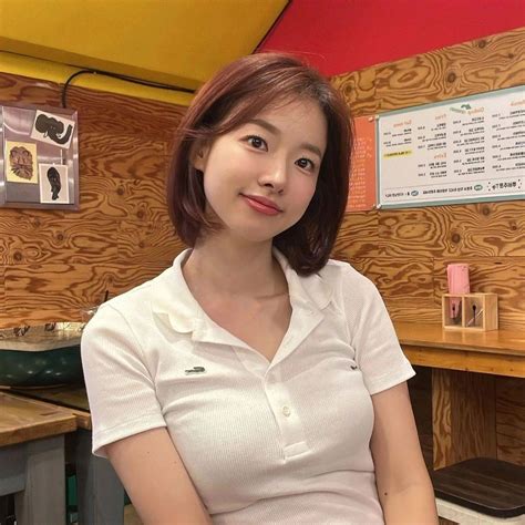 韩国女演员在节目澄清越南皇室后裔传闻李诗雅华山李英子