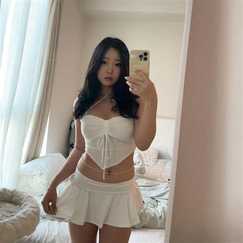 Cute Midriff Rprettyasiangirls