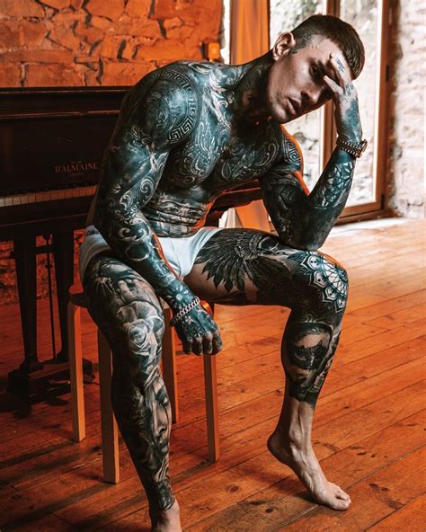 Andrew Englands Feet