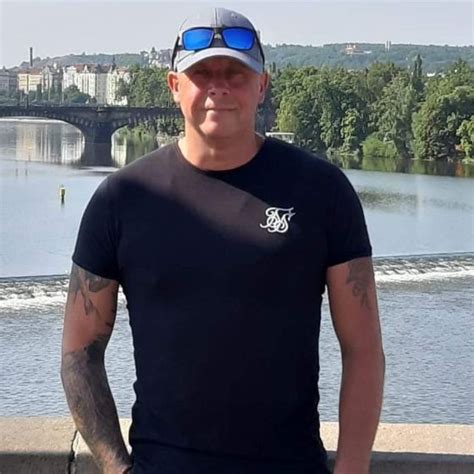 Wayne Dickinson Site Agent Ae Yates Civil Engineering Ltd Linkedin