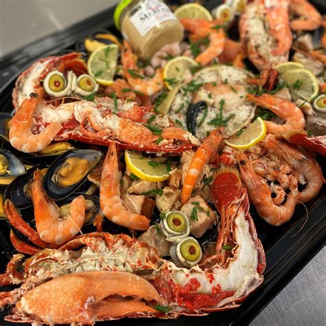 Ultimate Seafood Platter At Carolann Ness Blog