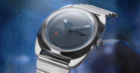 Q Timex Brings Back ‘mystery Dial Watch With 1975 Enigma Reissue Maxim