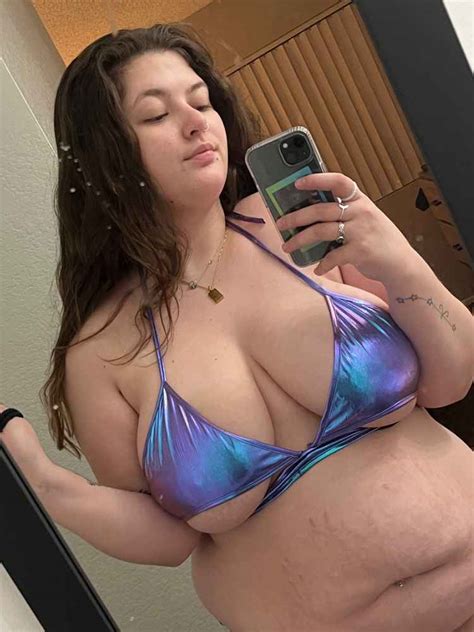 Selena🦋 Onlyfans Profile Content Updated April 2026