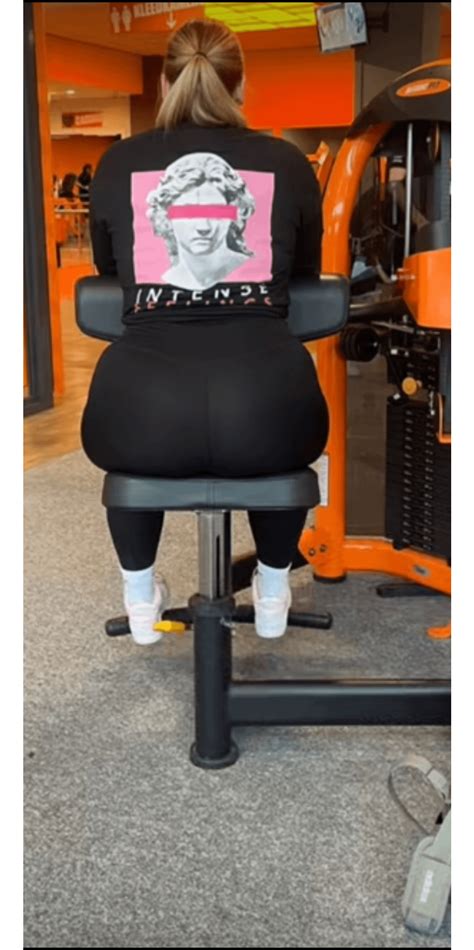 Sanne Liebrand Creepshot Basicfit R Sanne Liebrand