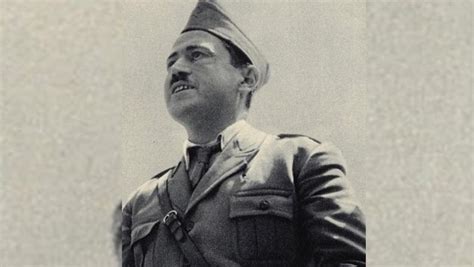 Në 76 ën Presidenti I Republikës Haxhi Lleshi Internoi Në Mollas Gruan E Tij Haxhire Jegenin