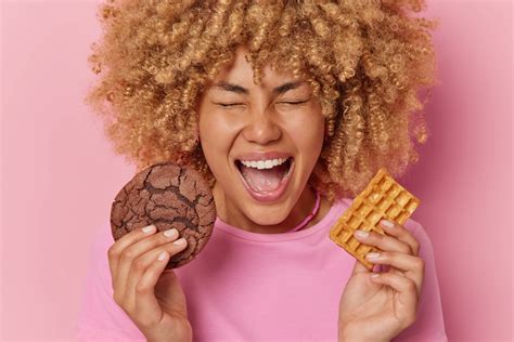 3 Science Backed Ways To Finally Beat Your Sweet Tooth