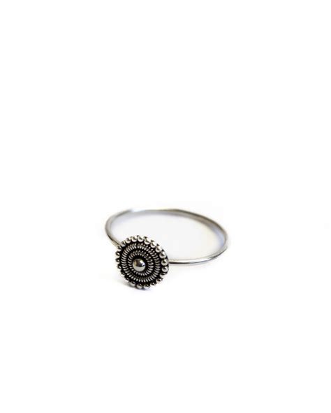 Aster Ring