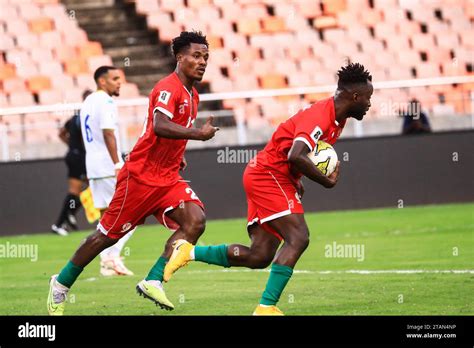 Dar Es Salaam Tanzania November 19 Hussein Shabani 9 And Abedi Bigirimana Of Burundi