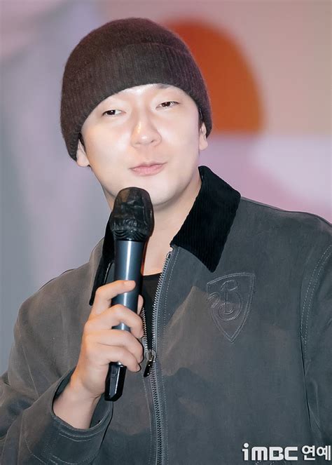 포토 손석구 특별한 무대인사