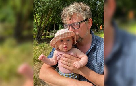 Inside Michelle Branchs Relationship With Patrick Carney
