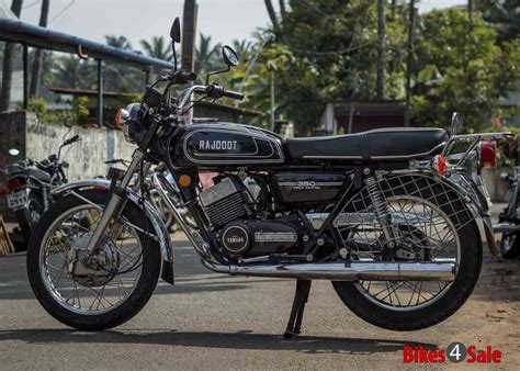 Yamaha Rd 350 Price Specs Mileage Colours Photos And Reviews