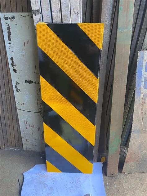 Hazard Marker Sign Boards At ₹ 600piece Road Marker In Ghaziabad