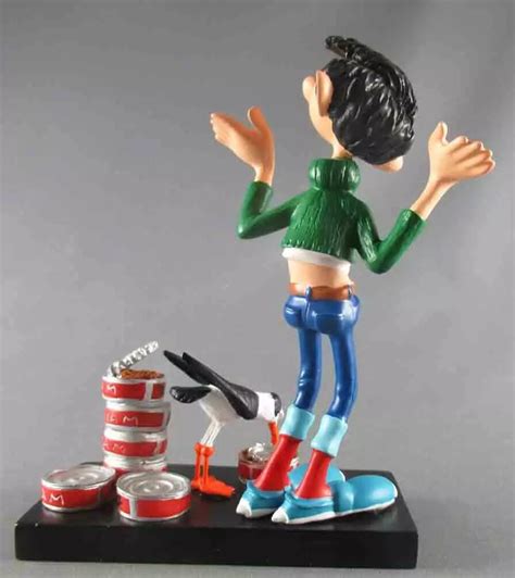 Gaston Plastoy Resin Figure Cockroach Opener Seagull
