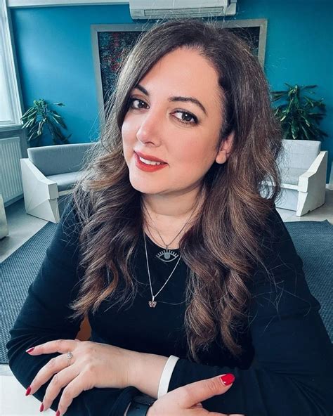 ‎سالومه سیدنیا‎ ‎😍 از عکسهای قدیمی پیج اصلی Yednia