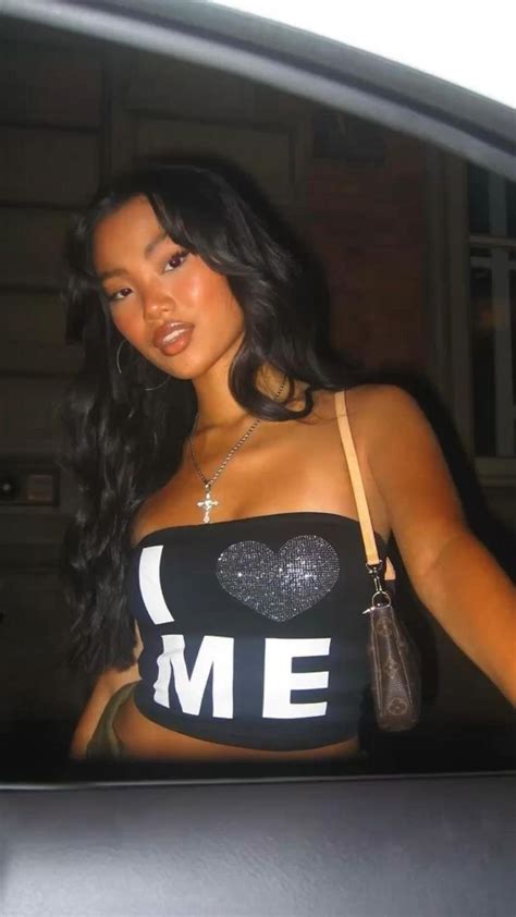 💛🖤💫 Baddie Pic Inspo Instagram Ig Baddie Aesthetic Insta Baddie