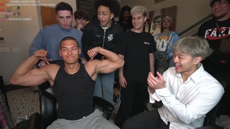 Marlon Flexes On The Faze Boys Youtube