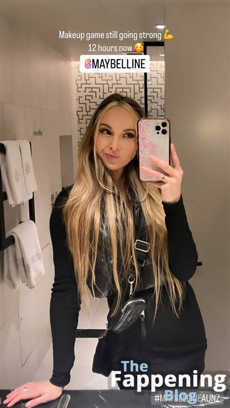 Fasffy Nude Leaks Photo 11 Thefappening