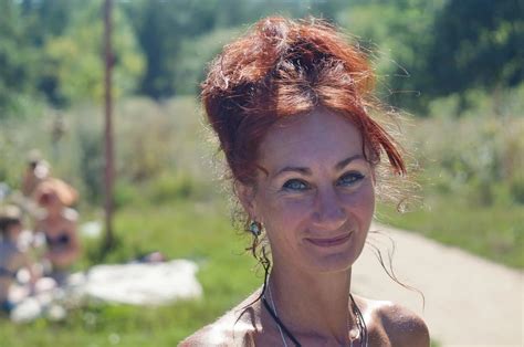 Beach Portrait 22 Pics Xhamster