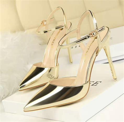 New Heels Mfc Share 🌴