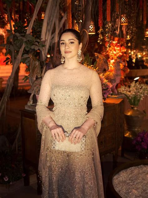 Sara Tendulkars Versatile Wardrobe Features Slinky Cover Ups And Saris