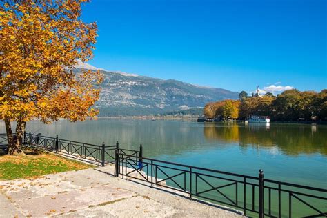 8 Astonishing Facts About Lake Como