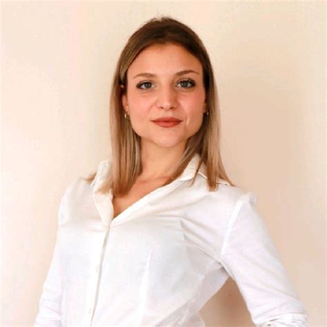 Giulia Moroni Hr Consultant Lhh Linkedin