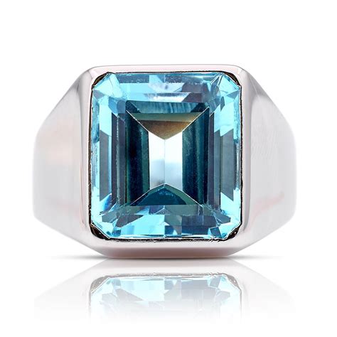 Vintage 1980s French Aquamarine Set Signet Ring Antique Ring