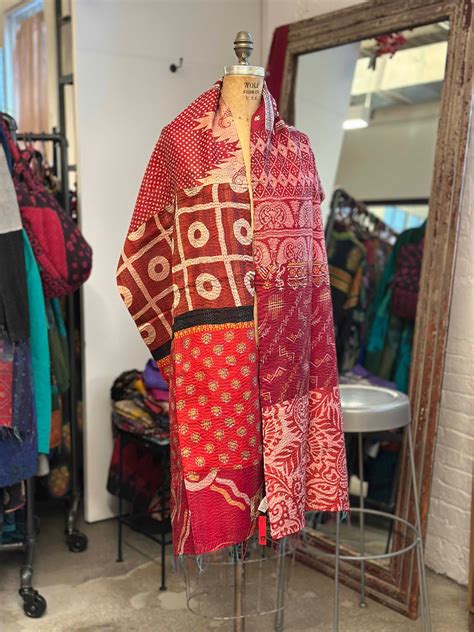 Vintage Silk Patch Kantha Scarf Standard Vp2801 Red Mieko Mintz