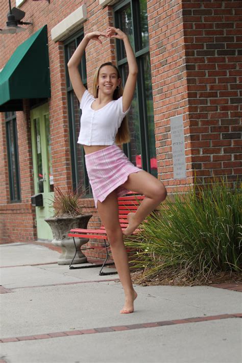 Alysia Puebla — Millie Lewis Of Charleston Model And Talent Agency Millie Lewis Model Agency Iin