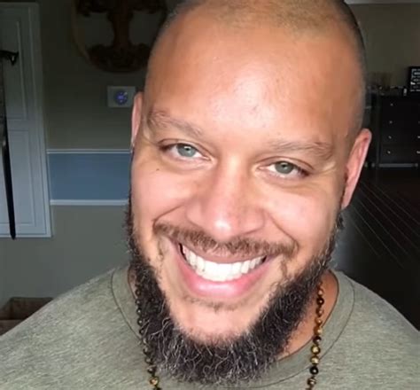 Bonding Behaviours In Action The Pleasure Of Partnership